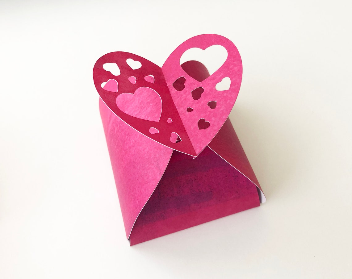 Heart Box SVG Heart Gift Box Template Heart Twist Box SVG - Etsy