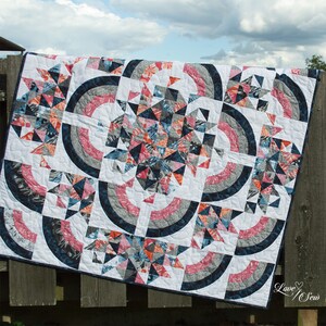 True Fabrics - Treasure Hunt - Quilt Kit - MOD (50" X 50") - Etsy