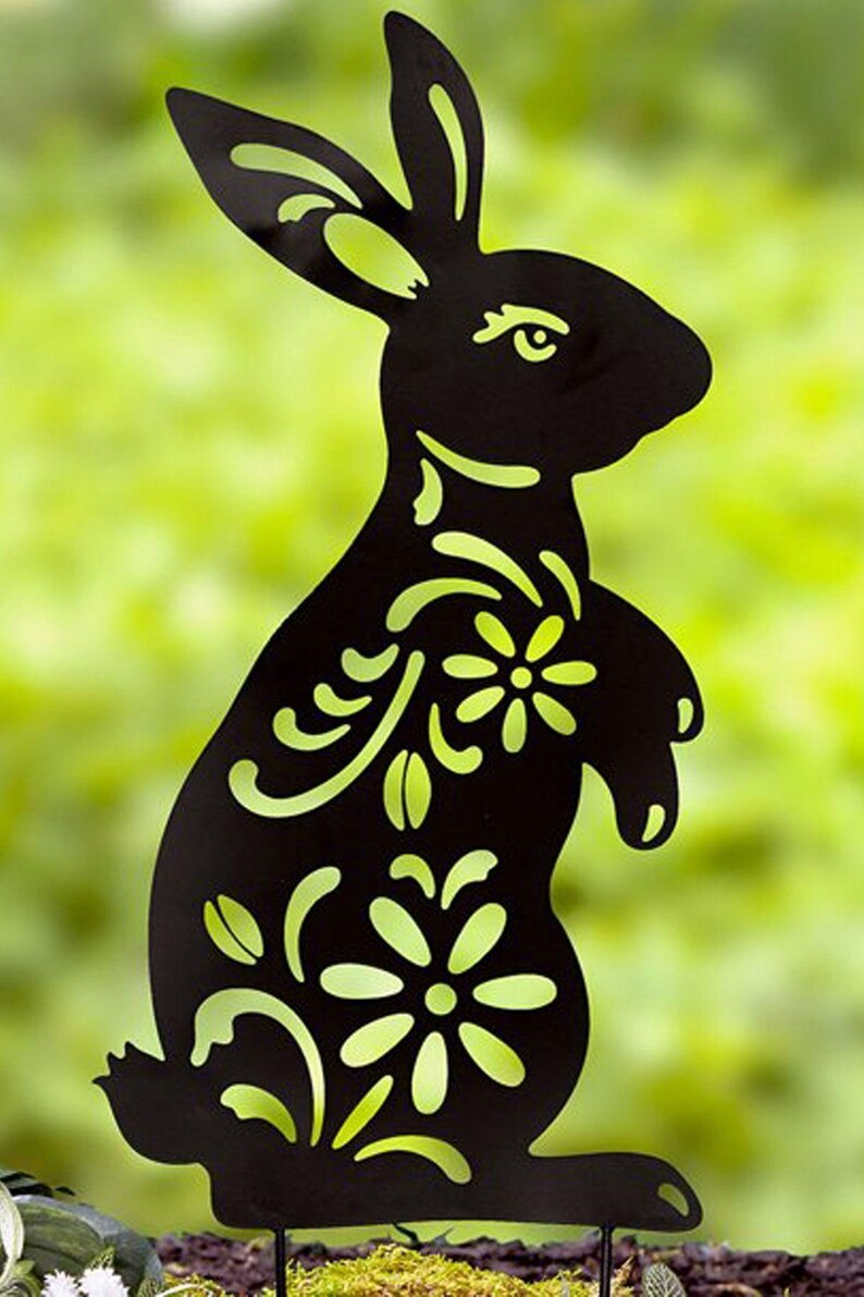 Rabbit Metal Garden Decor - Cute Outdoor Sculpture - Rust-resistant ...