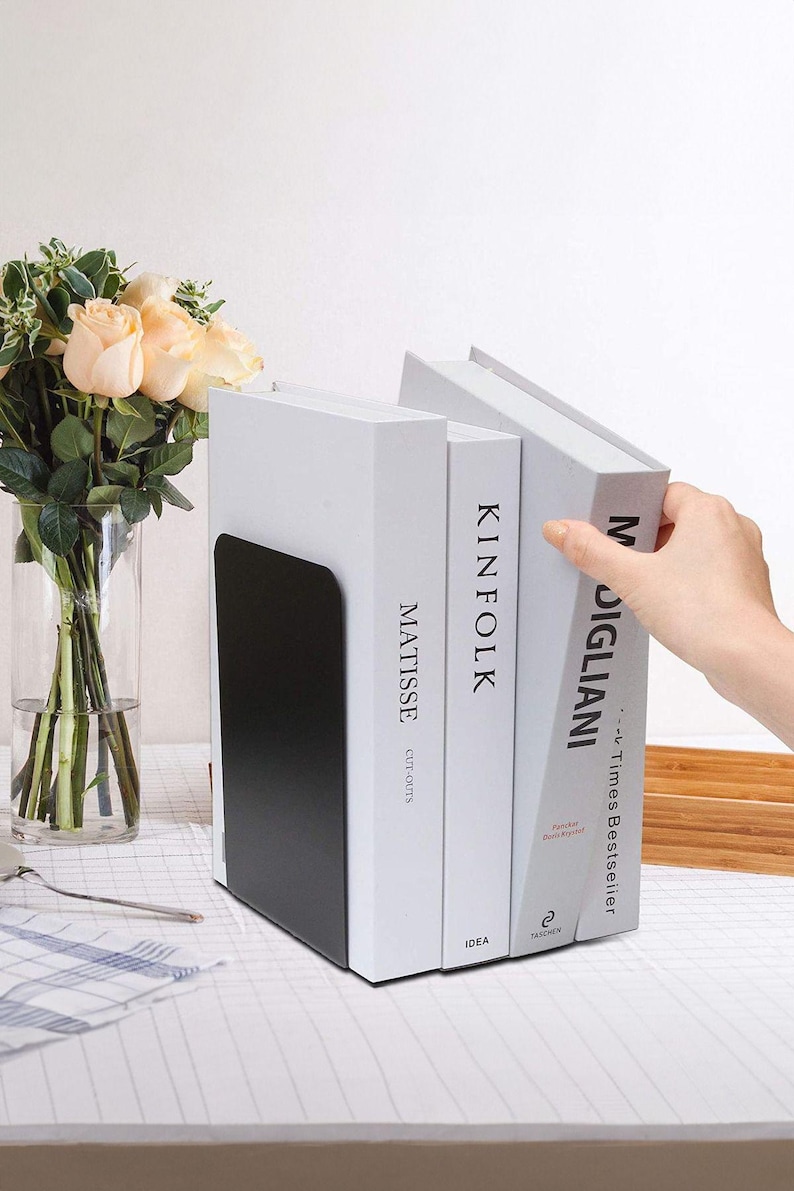 Metal Decorative Book Holder Stylish Metal Bookmark Book Stand Set of 2 ...