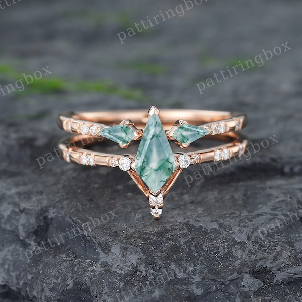 Moss Agate Engagement Rings - Etsy