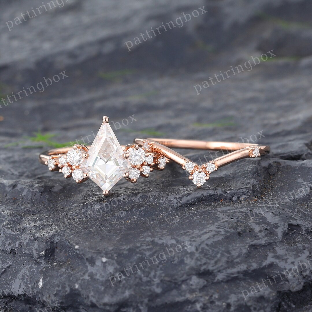 Unique Kite Cut Engagement Ring Set Rose Gold Moissanite Ring Vintage ...