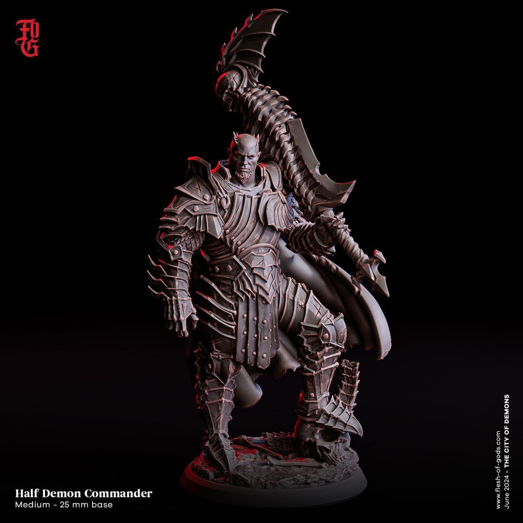 D&D Half Demon Oathbreaker Paladin | RPG Model | Half Demon Commander ...