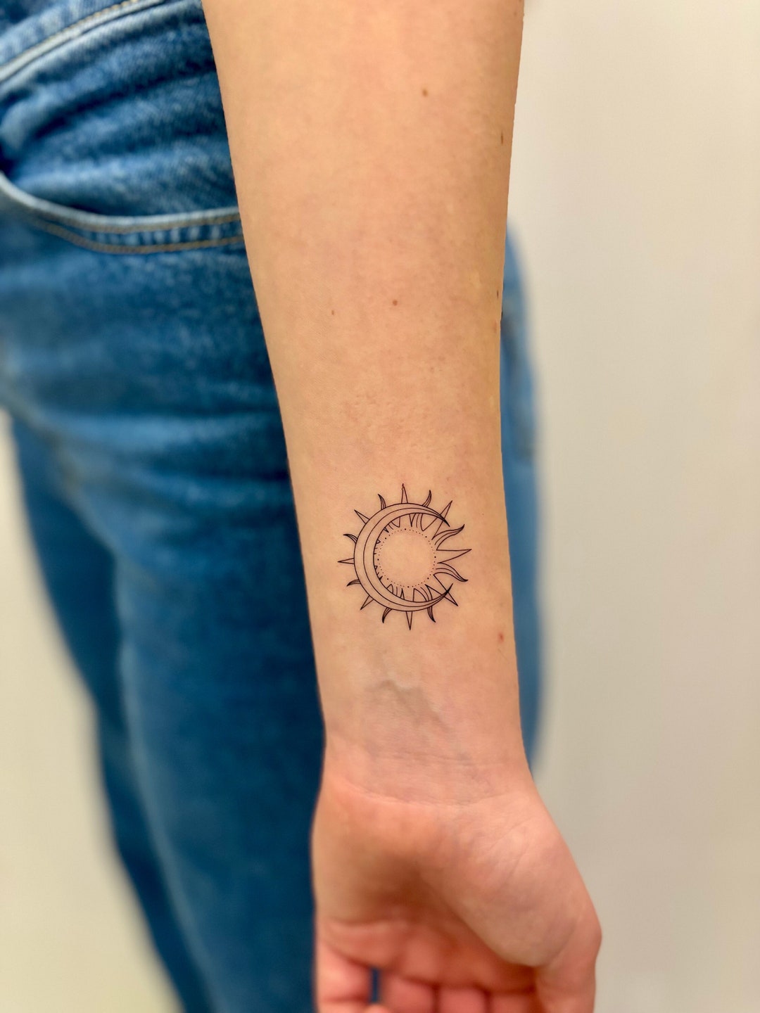 Small Sun & Moon Temporary Tattoo (set of 2) - Etsy