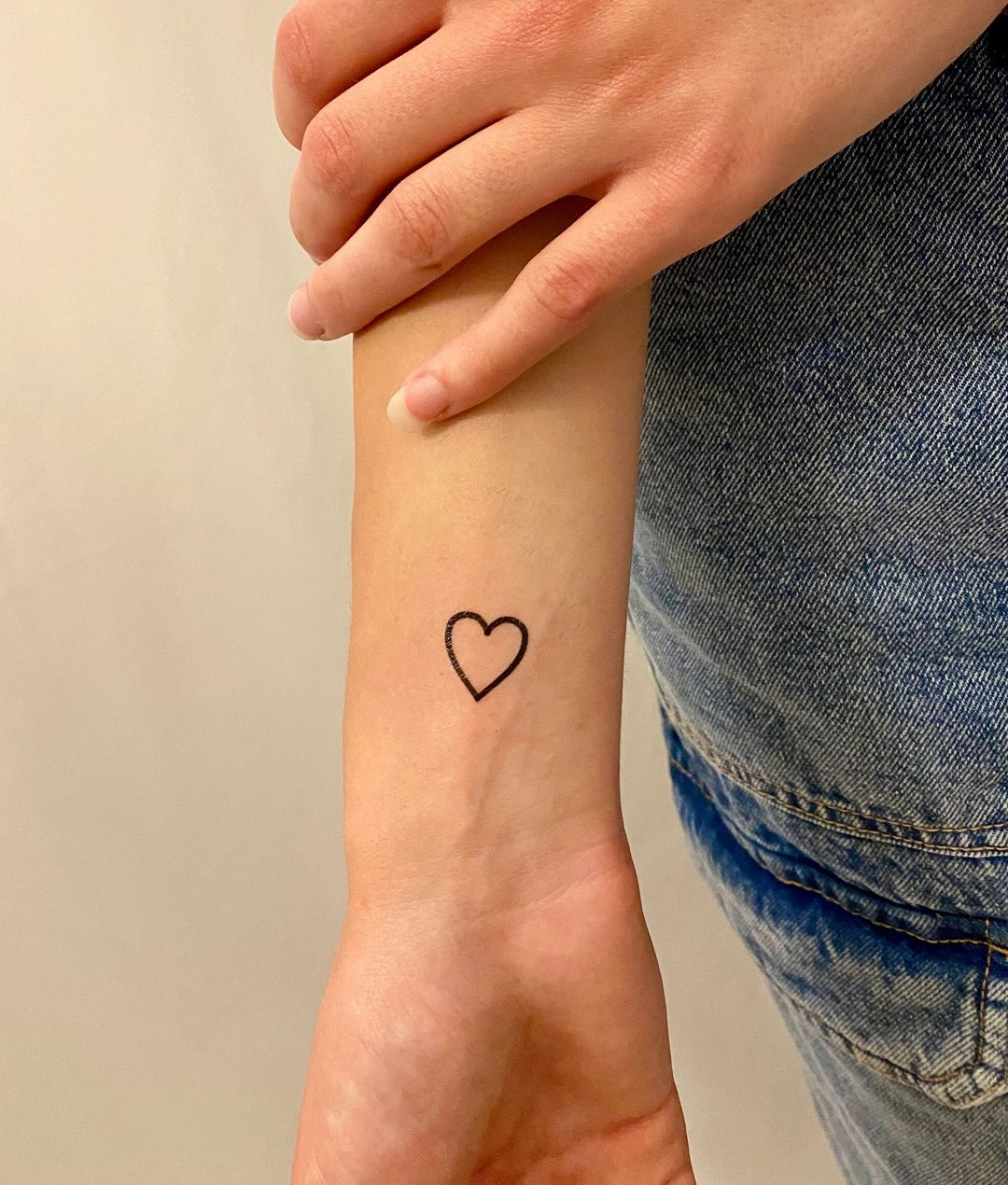 Fine Line Heart Temporary Tattoo set of 4 - Etsy