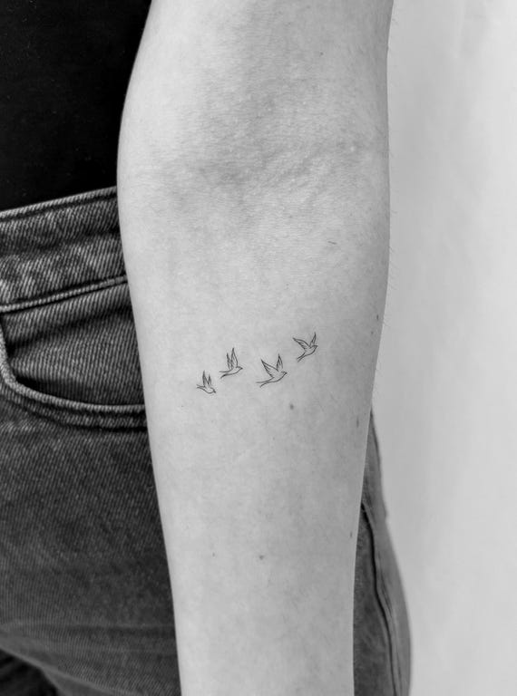 Fliegende Vogel Tattoo Designs