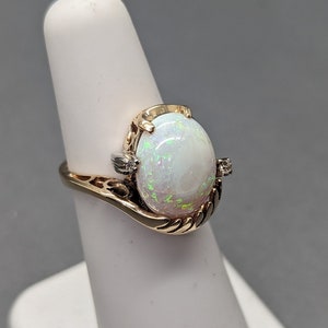 Vibrant 4.3ct Opal & X2 Natural Diamonds - 14K Yellow Gold Vintage Ring ...