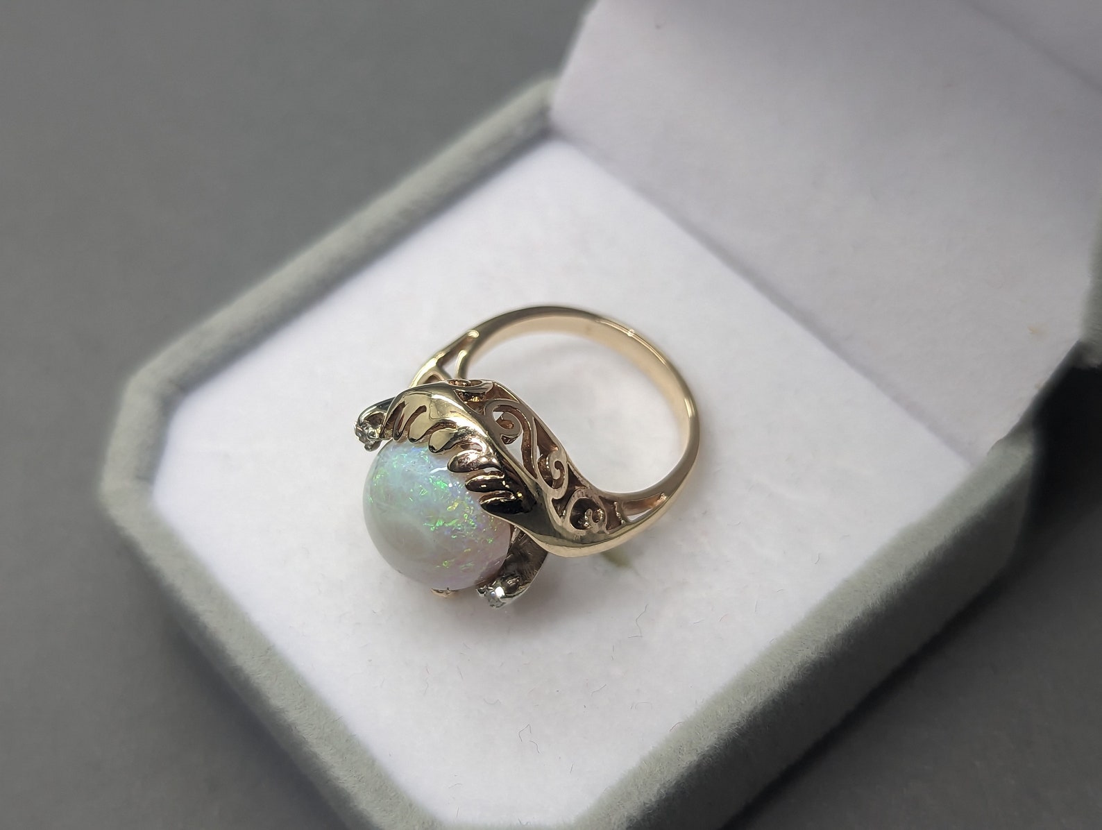 Vibrant 4.3ct Opal & X2 Natural Diamonds 14K Yellow Gold - Etsy