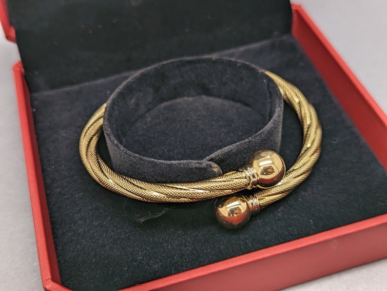 Classy 18K Italian Gold Hinged Braided Cable Bangle Bracelet - Etsy