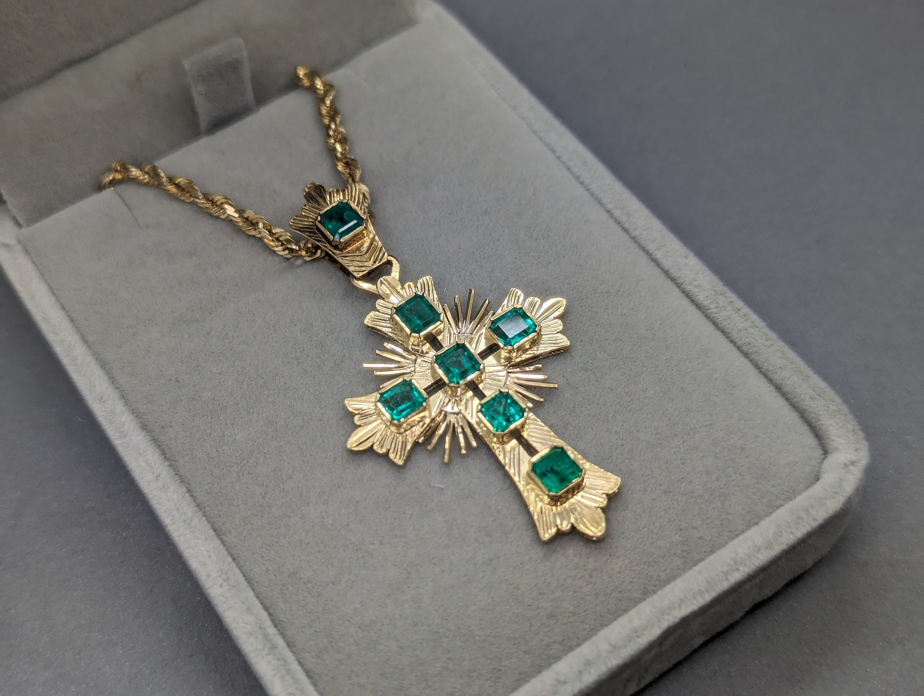 Vintage 18K Solid Gold Radiating Cross X7 Natural Columbian Emeralds - Etsy