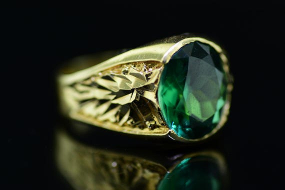 14k Yellow Gold Custom Emerald Green Synthetic Chryso… - Gem