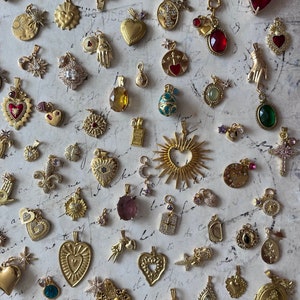Beautiful Golden Antique Charm Necklaces High End Classic French ...