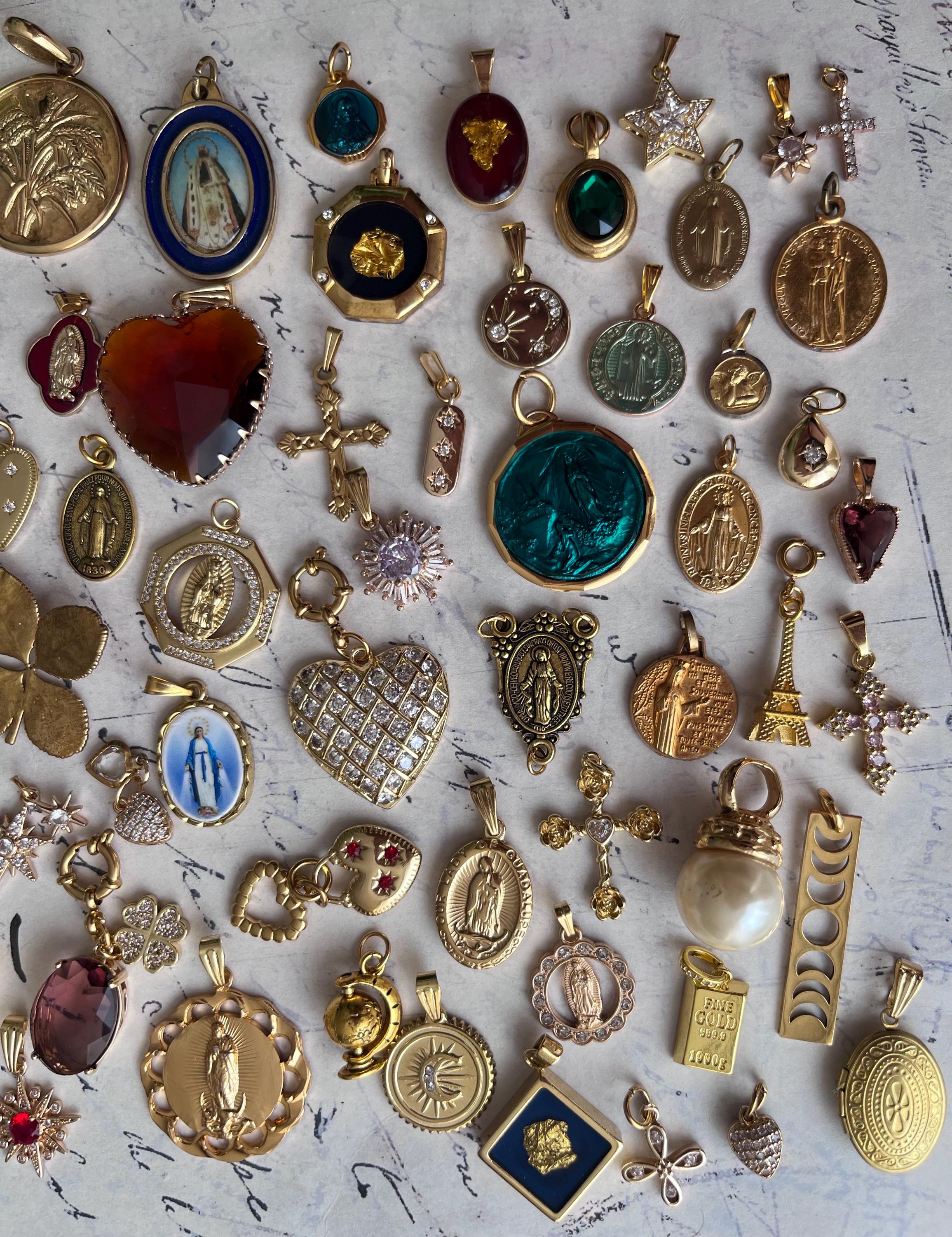 Lovely Vintage 18k Stylish Golden Charms Goldfilled and Stainless Steel ...