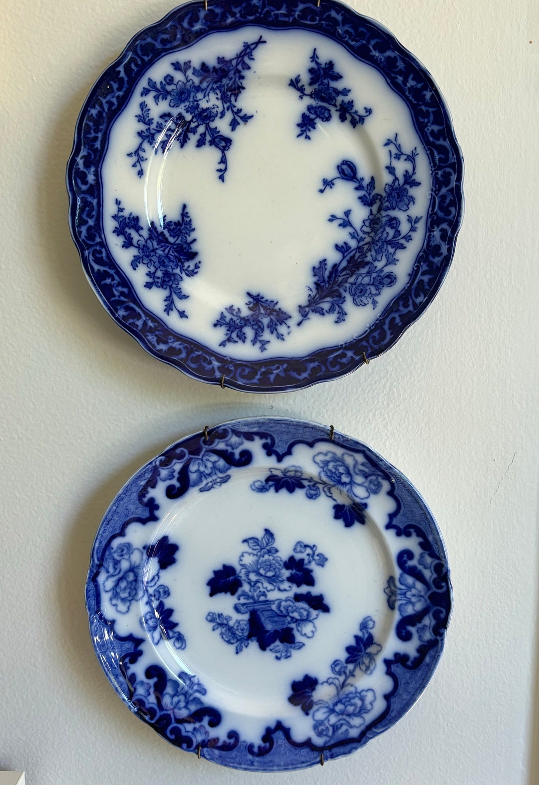 Antique Flow Blue Plates - Etsy