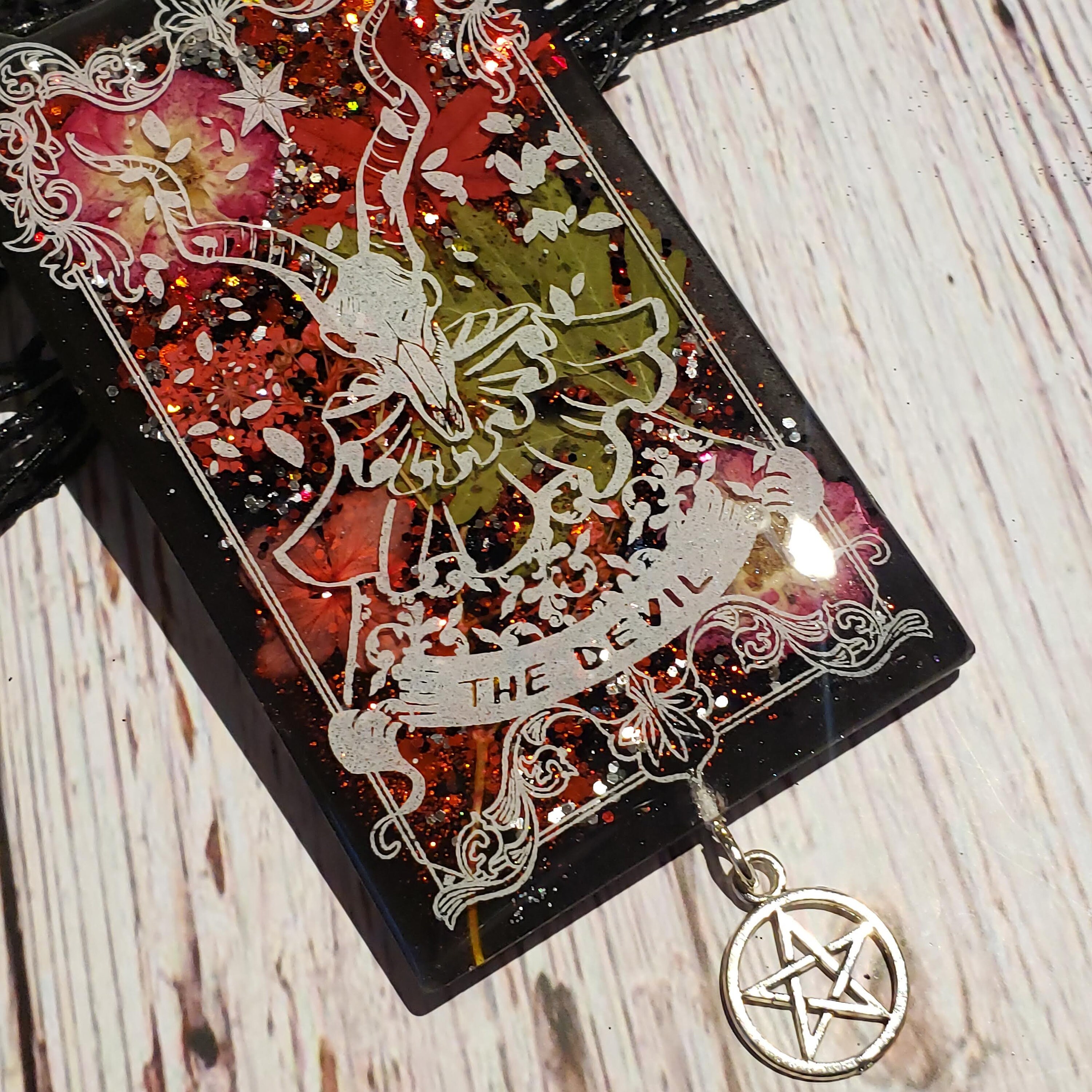 THE DEVIL Holographic Tarot Card Red Flowers Mystical Tarot - Etsy