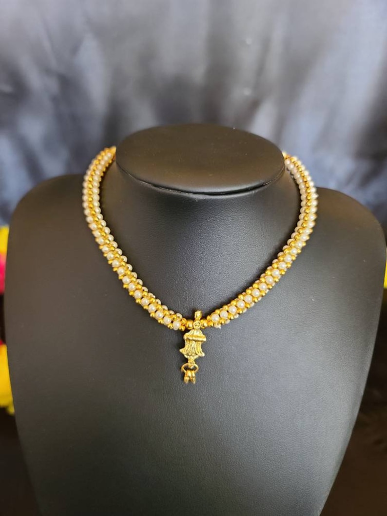 Maharashtrian Elegance: Gold Kolhapuri Thushi Necklace Set With Nath - Etsy