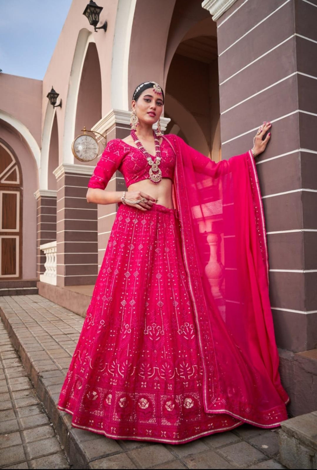 Navratri Garba Chaniya / Lehenga Choli Set - Traditional Indian ...