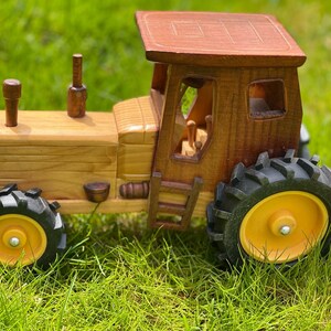 Handmade Wooden Tractor/car Collectibles / Retro Décor / Gifts for Kids ...