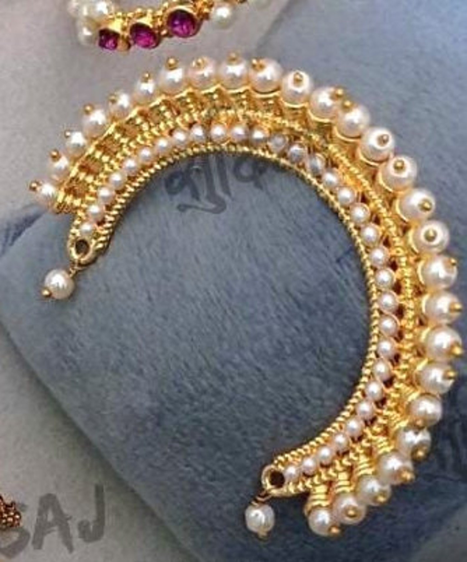 Hair Pin / Khopa/ Maharastrian Hair Pin With Pearls | Hair Bun Pin ...