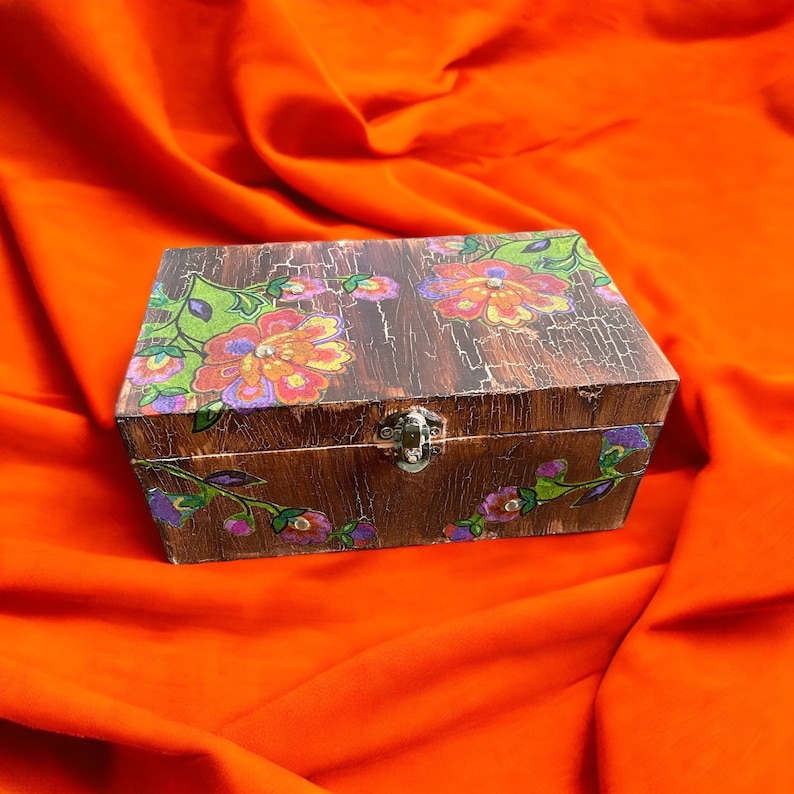 Wooden Storage Keepsake Box, Perfect Box for Your Jewelers, Special ...