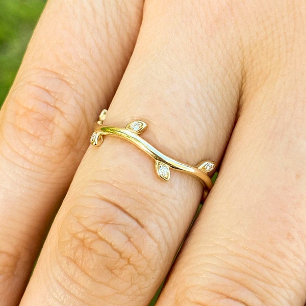 Diamond Leaf Ring - Etsy