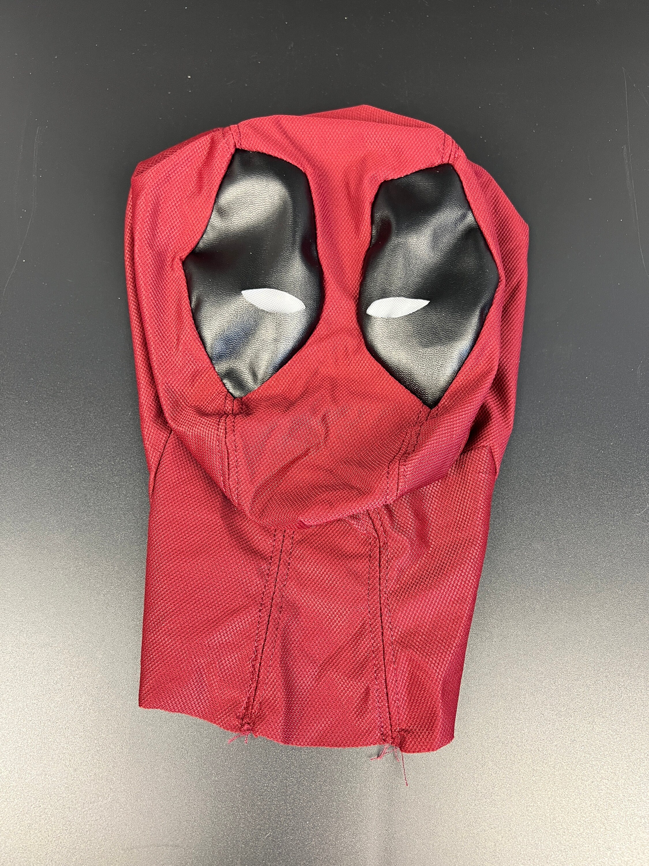 Deadpool Mask Pattern