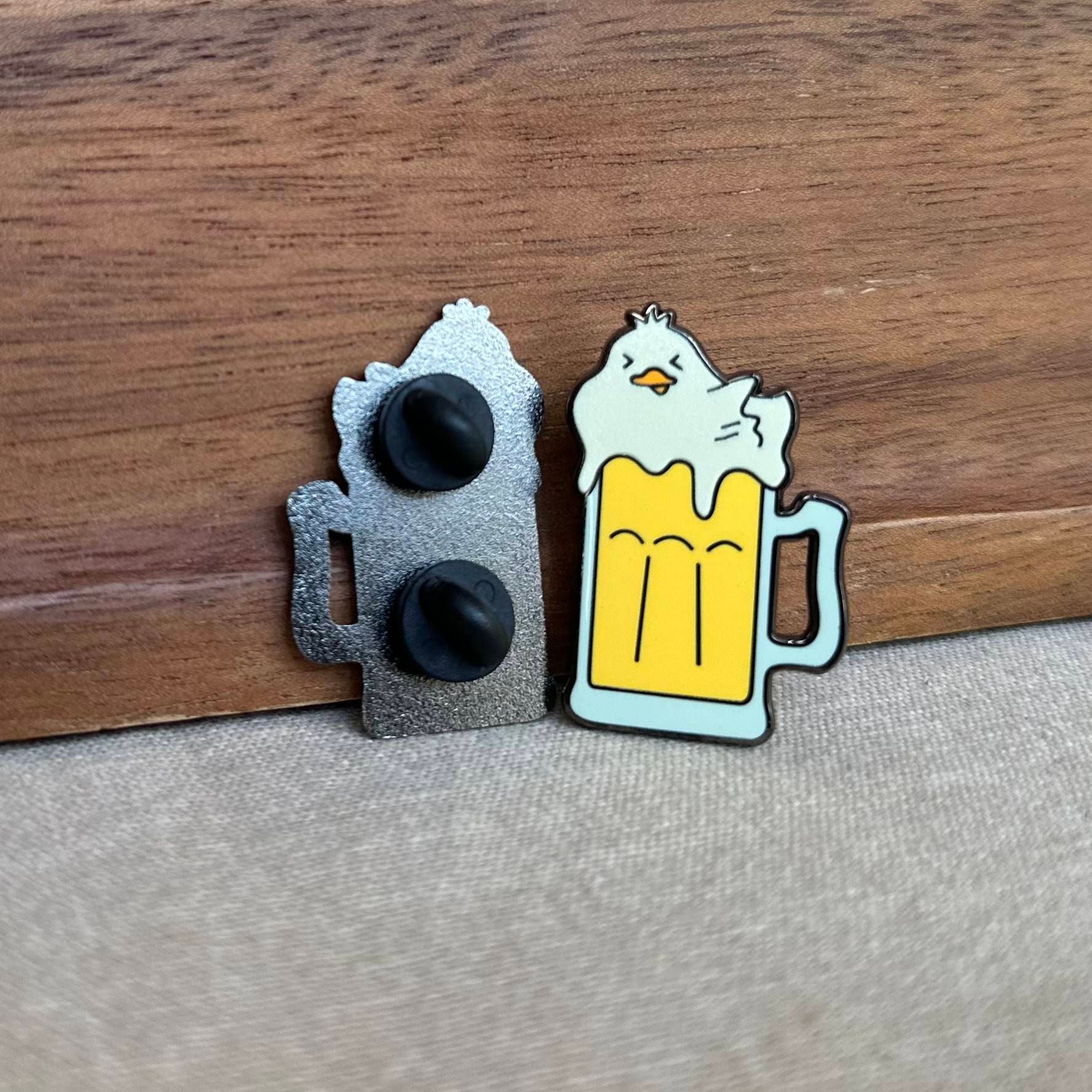 Cute Duck Enamel Pin Beer Aesthetic Lapel Pin Kawaii Duck Birthday Gift ...
