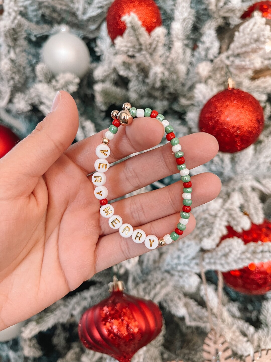 Very Merry Gold Mouse Christmas Bracelet , Handmade Beaded Bracelet ...