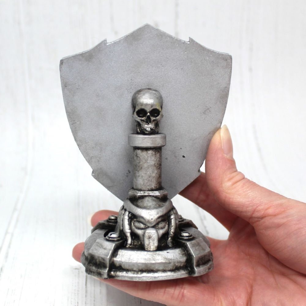 Predator Trophy Shield: Alien Vs Predator Fan Art - Etsy