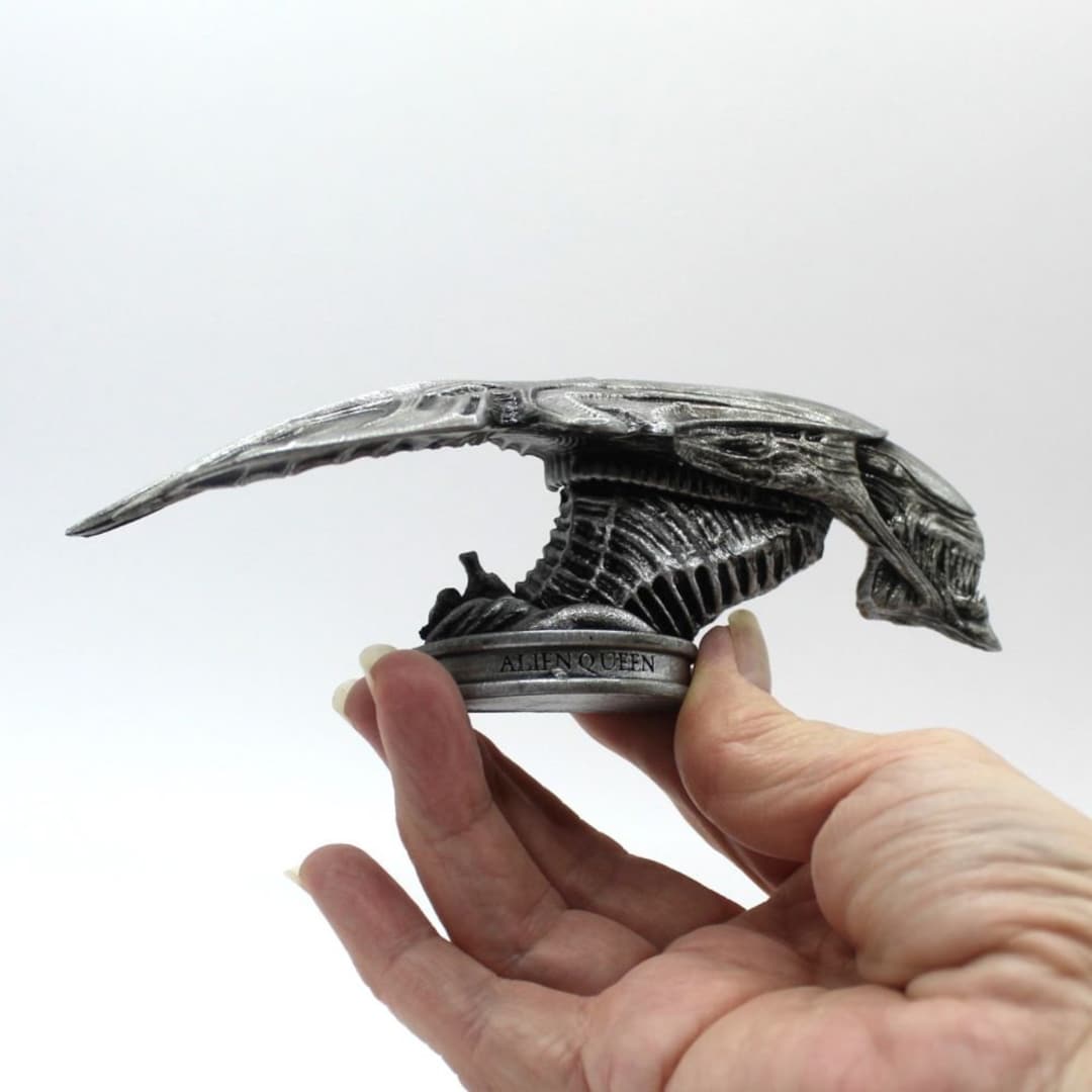 Giger's Alien Queen Fridge Magnet: Steel Xenomorph Decor - Etsy UK