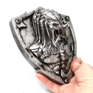Predator Wall Art: 3D Printed Resin Predator Head - Etsy