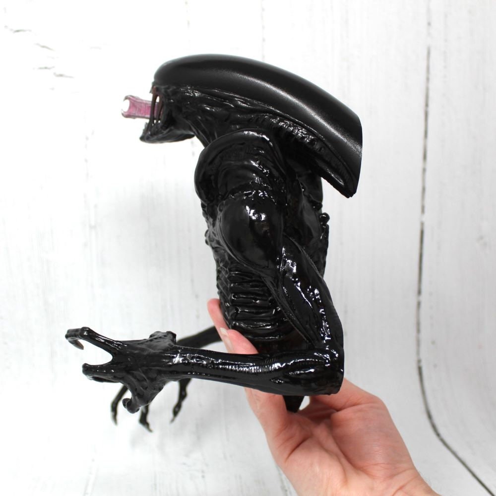 Alien Xenomorph Bust Wall Art Alien Head With Arms and Claws - Etsy UK