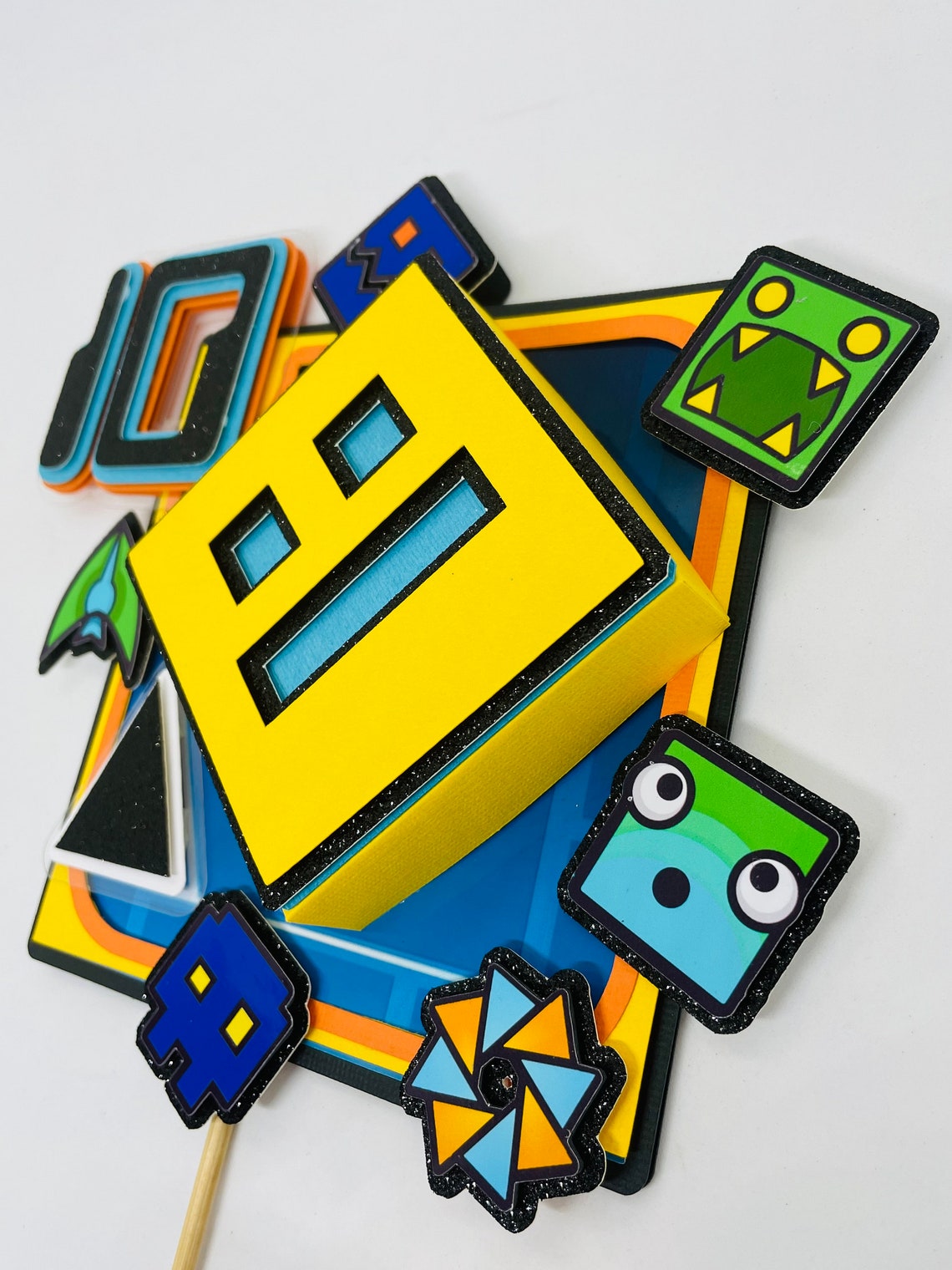 Geometry Dash Cake Topper - Etsy Canada