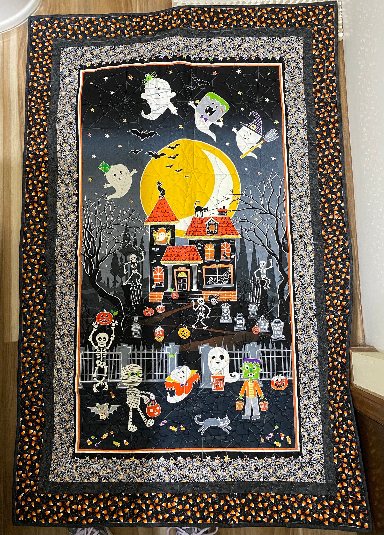 Glow in the Dark Halloween Quilt - Etsy