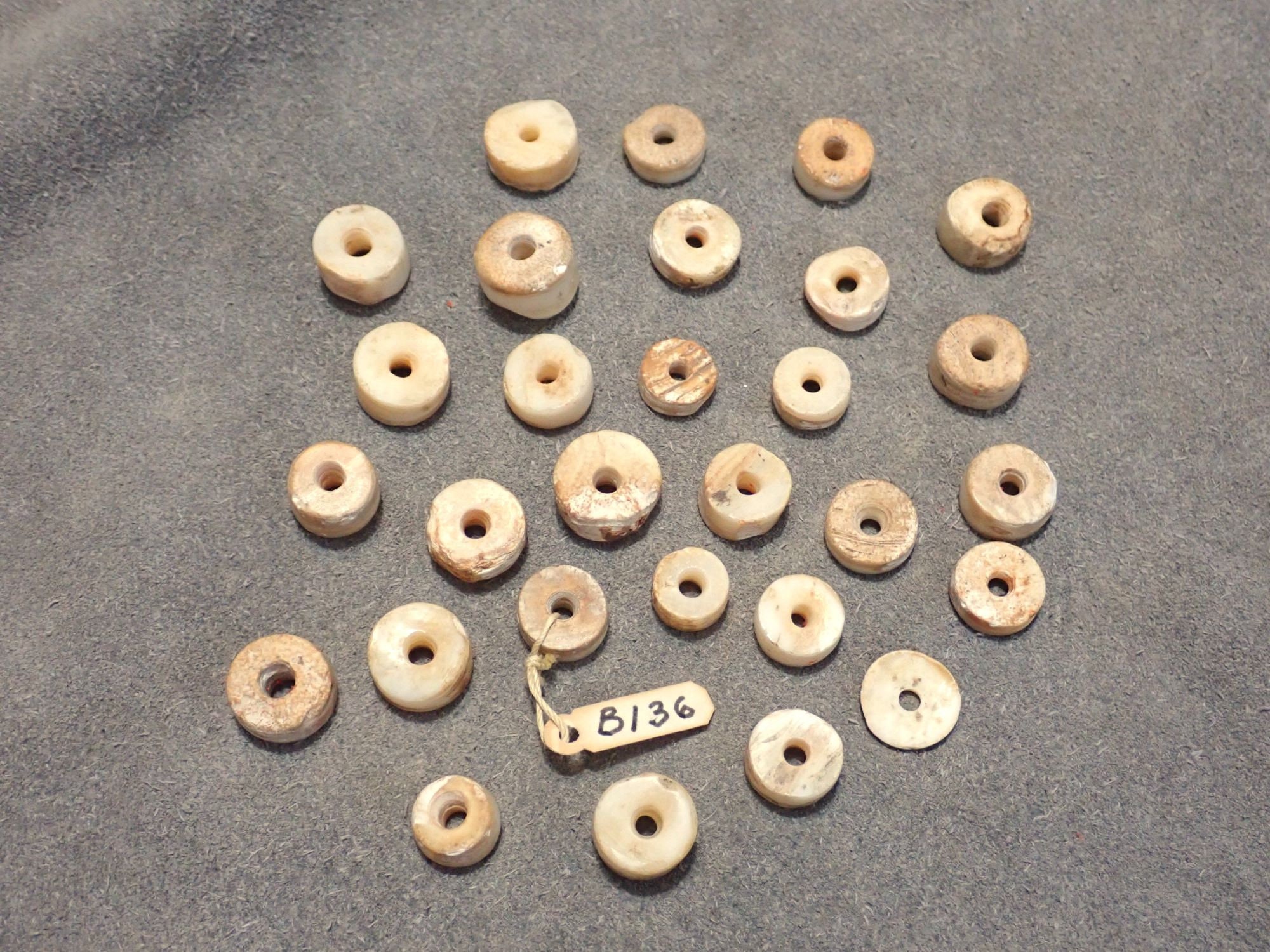 Authentic Native American 29 Shell Disc Beads Found at Dayton ...