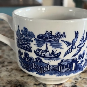 Blue Willow China - Churchill, Staffordshire, Royal Wessex - Etsy