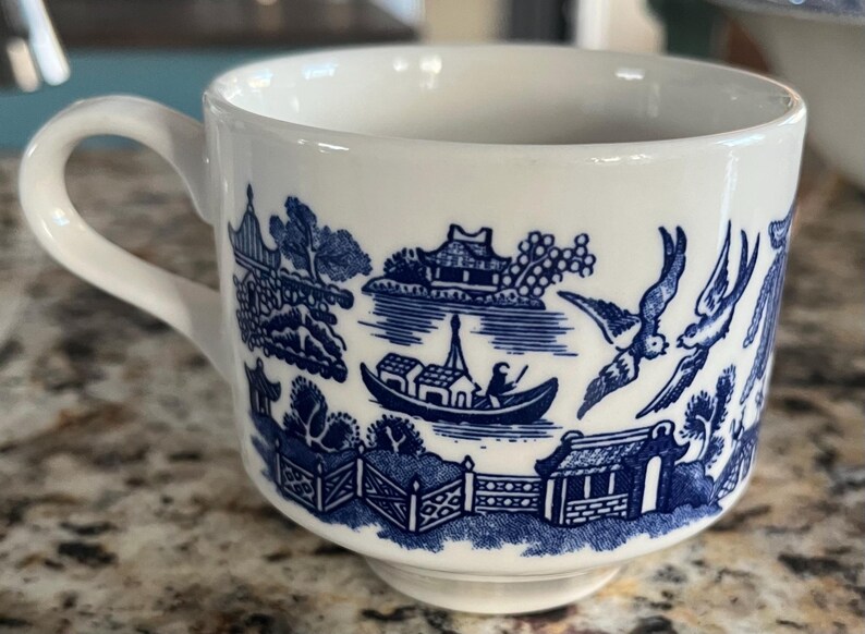 Blue Willow China - Churchill, Staffordshire, Royal Wessex - Etsy