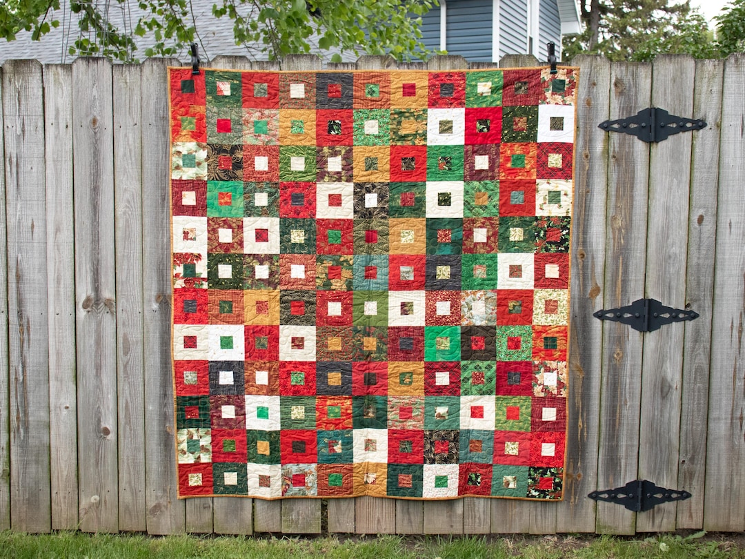 Christmas Squares Quilt, Modern Christmas Patchwork Quilt, Handmade ...