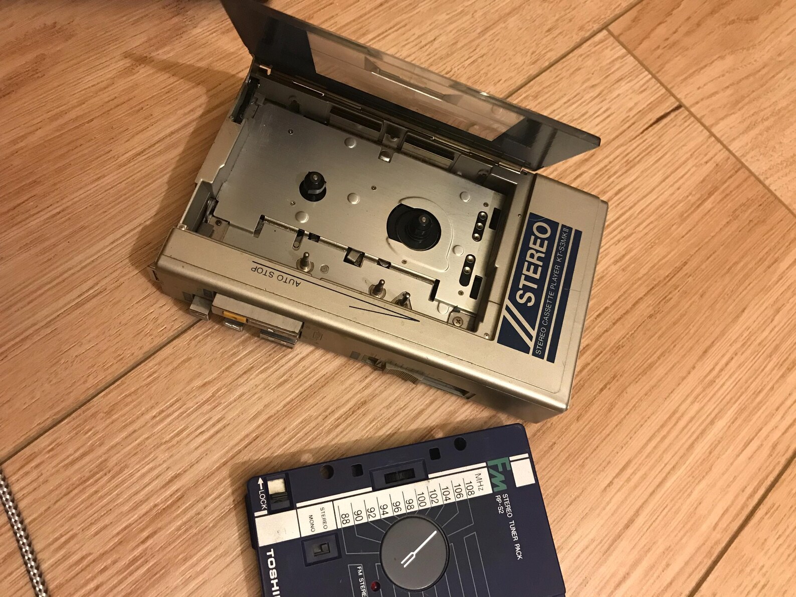 Vintage 1980s Toshiba Walkman! Parts or Prop - Etsy