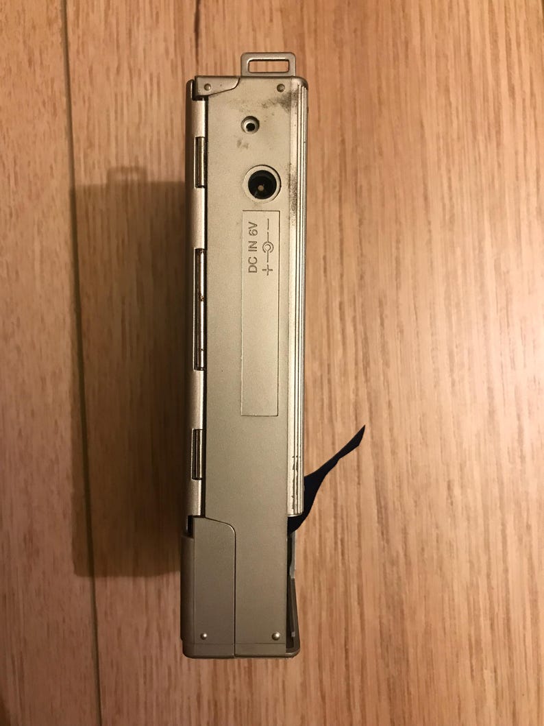 Vintage 1980s Toshiba Walkman! Parts or Prop - Etsy