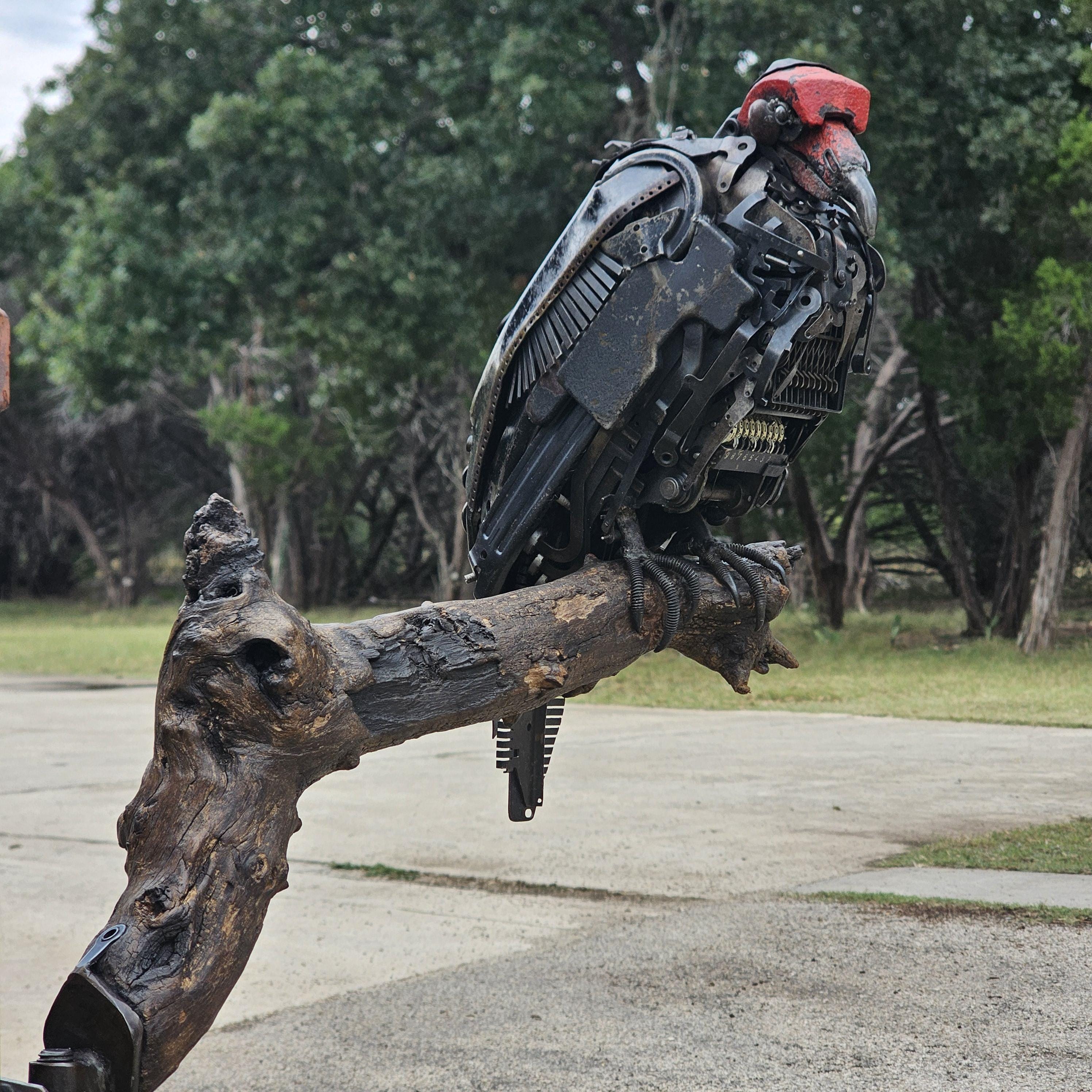 SOLD| Robot Vulture Sculpture | Steampunk Bird Art | Scrap Metal Bird ...