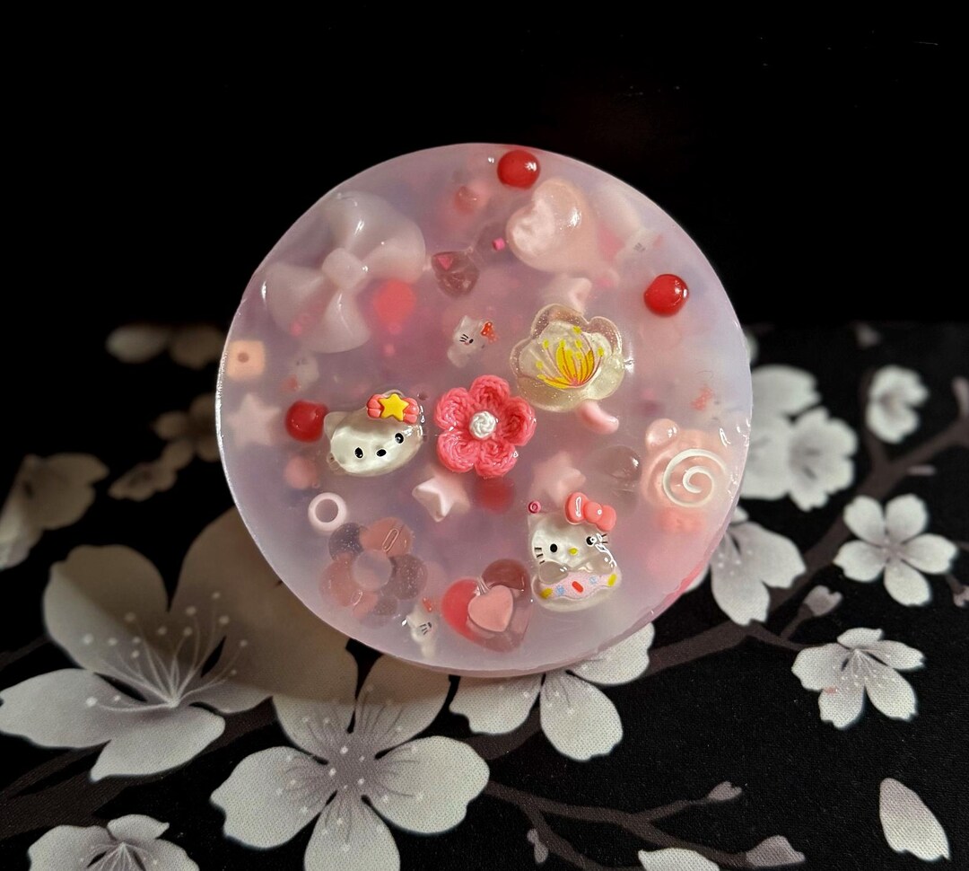 4 SANRIO Deep Picky Pad: Cinnamoroll, Hello Kitty, Kuromi, Mymelody ...