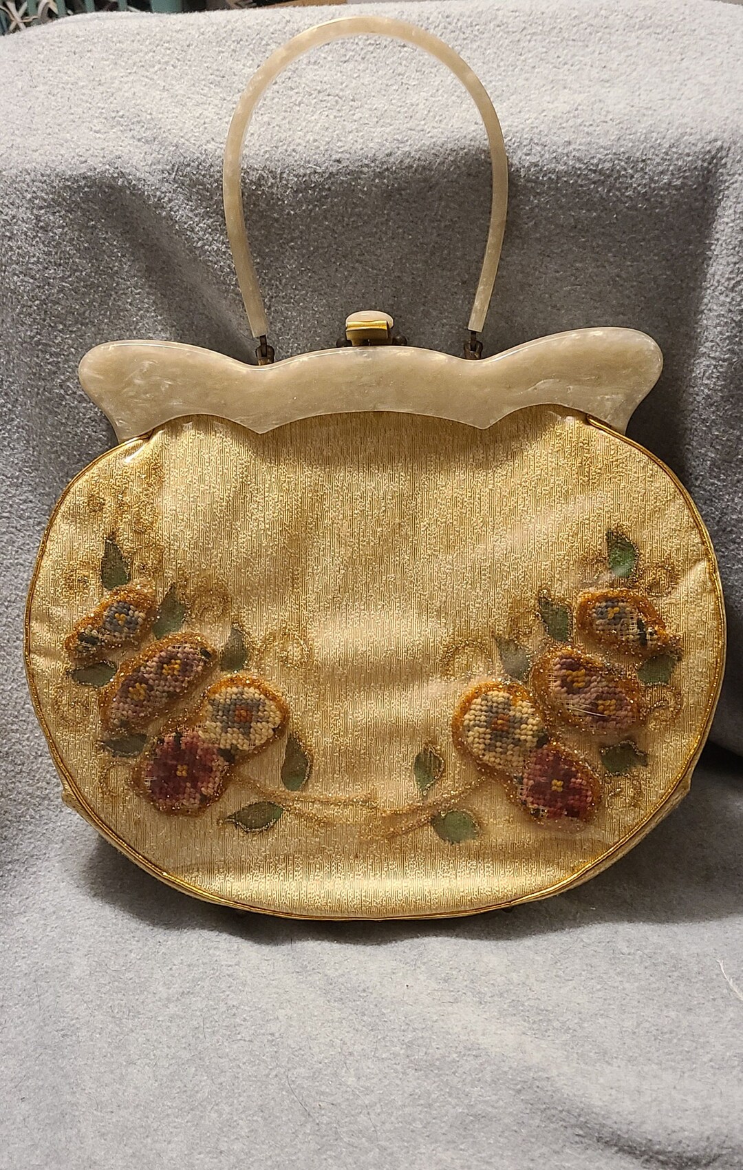 Vintage Rialto Purse With Needlepoint Flowers - Etsy