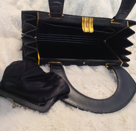 Susan Gail Black Vintage Accordion Handbag - Gem