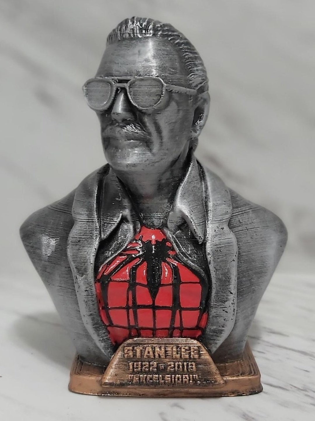 Stan Lee Statue Excelsior Fan Art Memorial Bust Stanley Martin Lieber ...