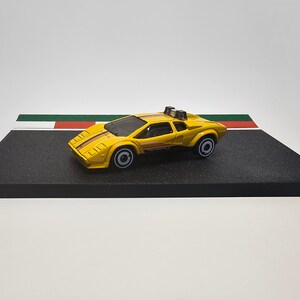 1/64 Scale 3D Printed Racetrack Display With Kerb and Grass - Perfect ...