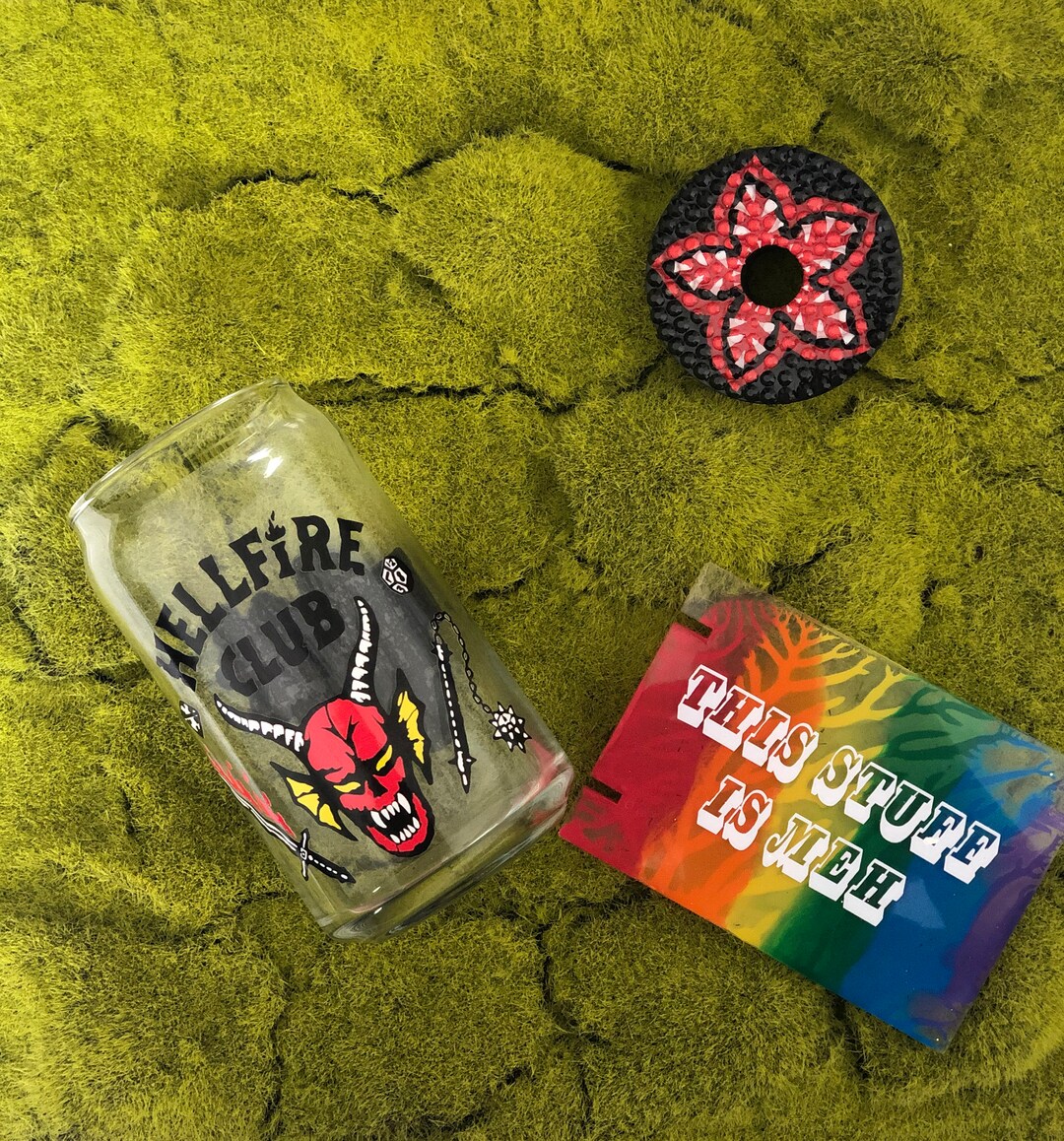 16oz Oddities ,weird Stuff , Monster Club Full Vinyl Libbey Glass With ...