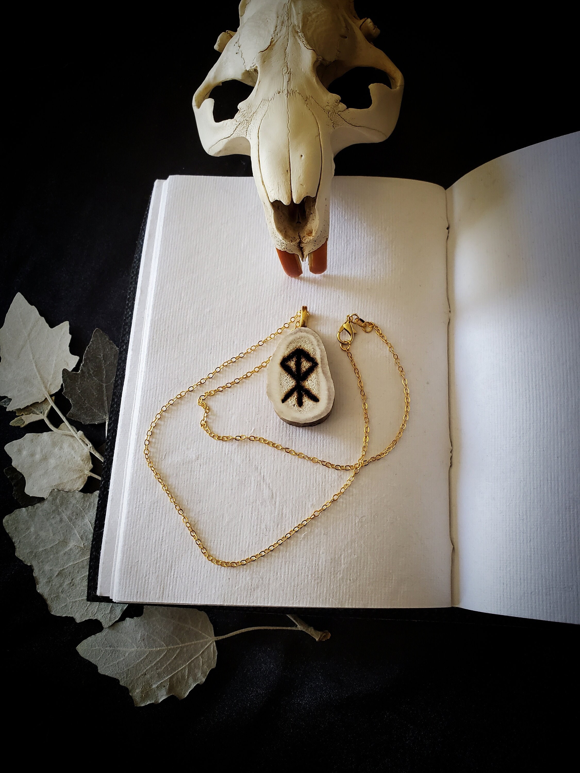 Norse Courage Rune Viking Antler Talisman - Etsy
