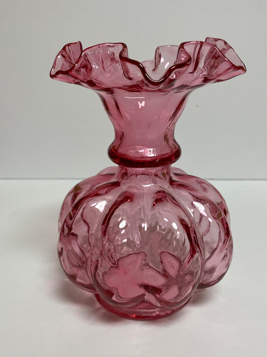 Fenton Diamond Optic Vase - Etsy