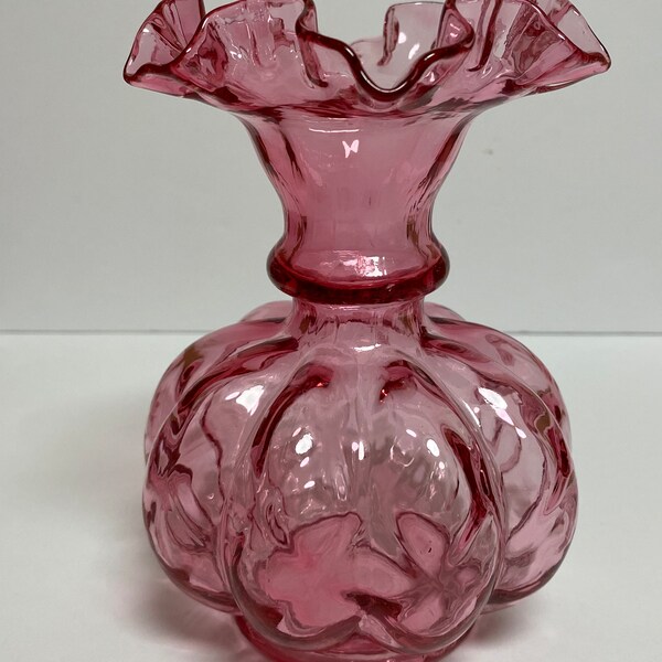 Fenton Diamond Optic Vase - Etsy